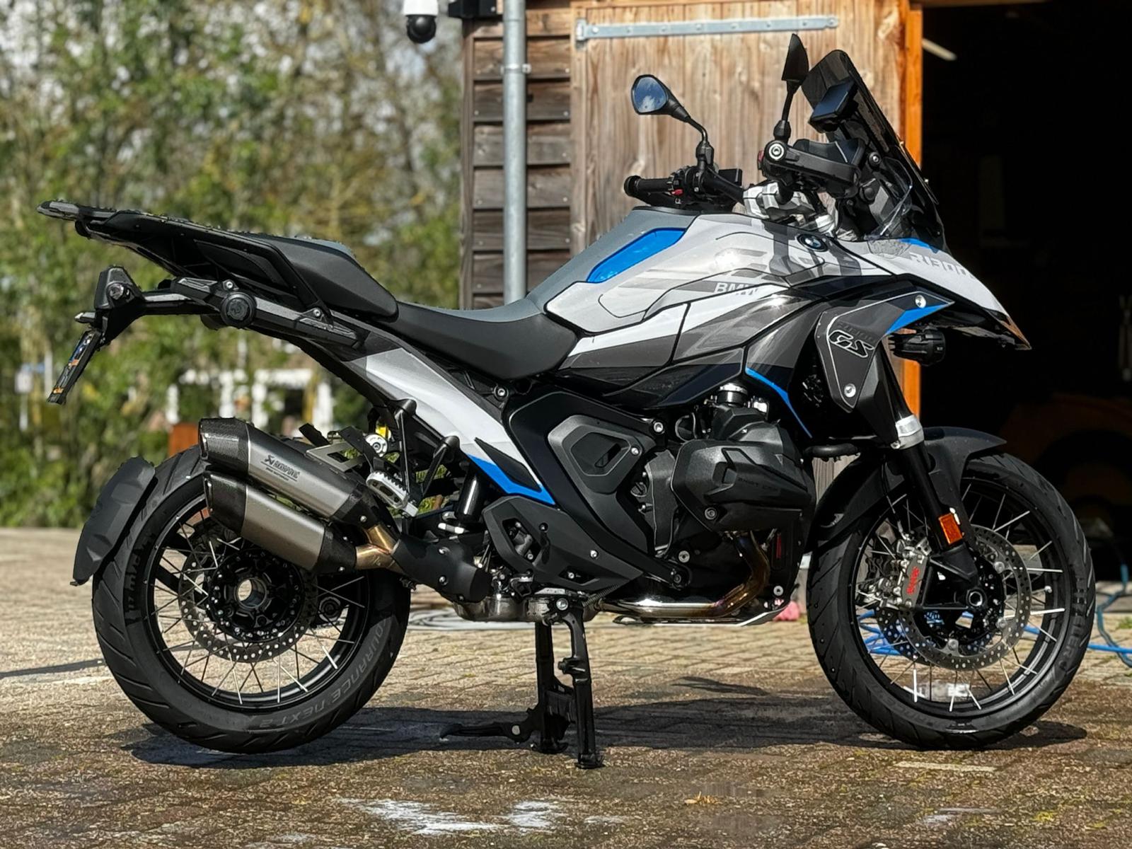 CUSTOM BMW R1300GS MARC – Shred Graphics