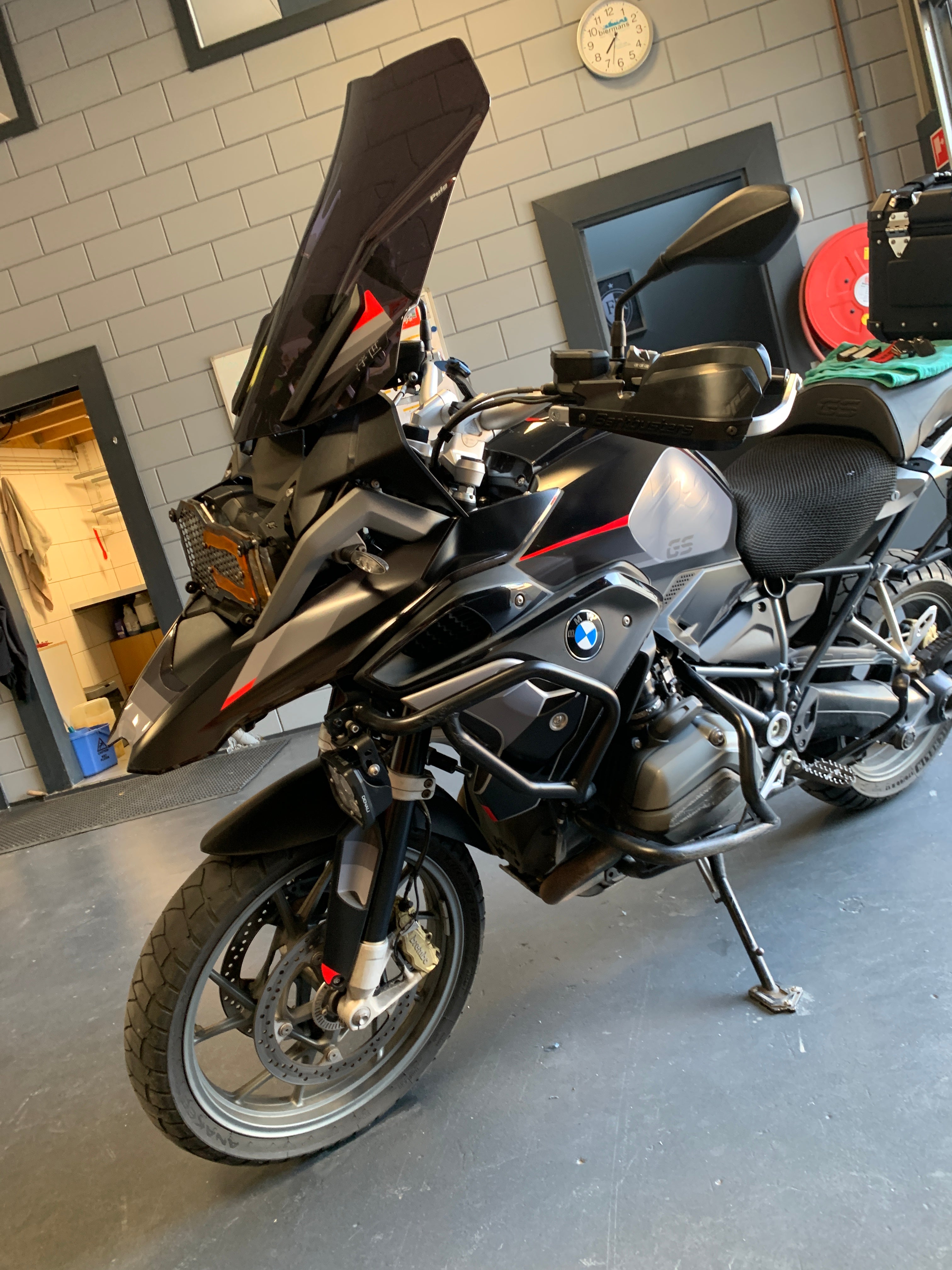 BMW R1200GS RITCHIE – Shred Graphics