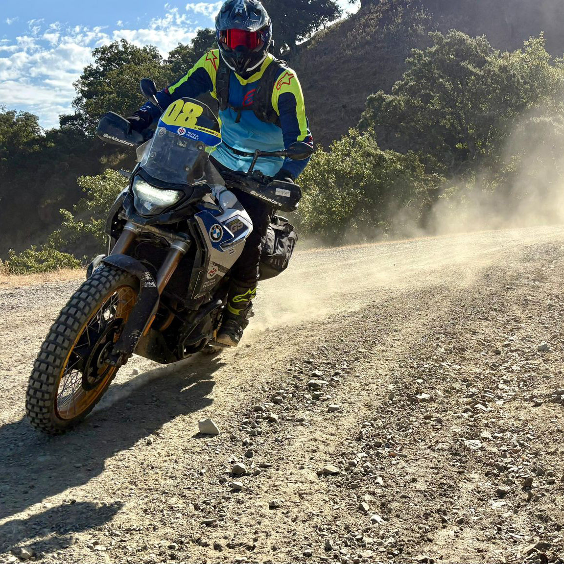 BMW F900GS - LOUK / MOTOR VENRAY – Shred Graphics