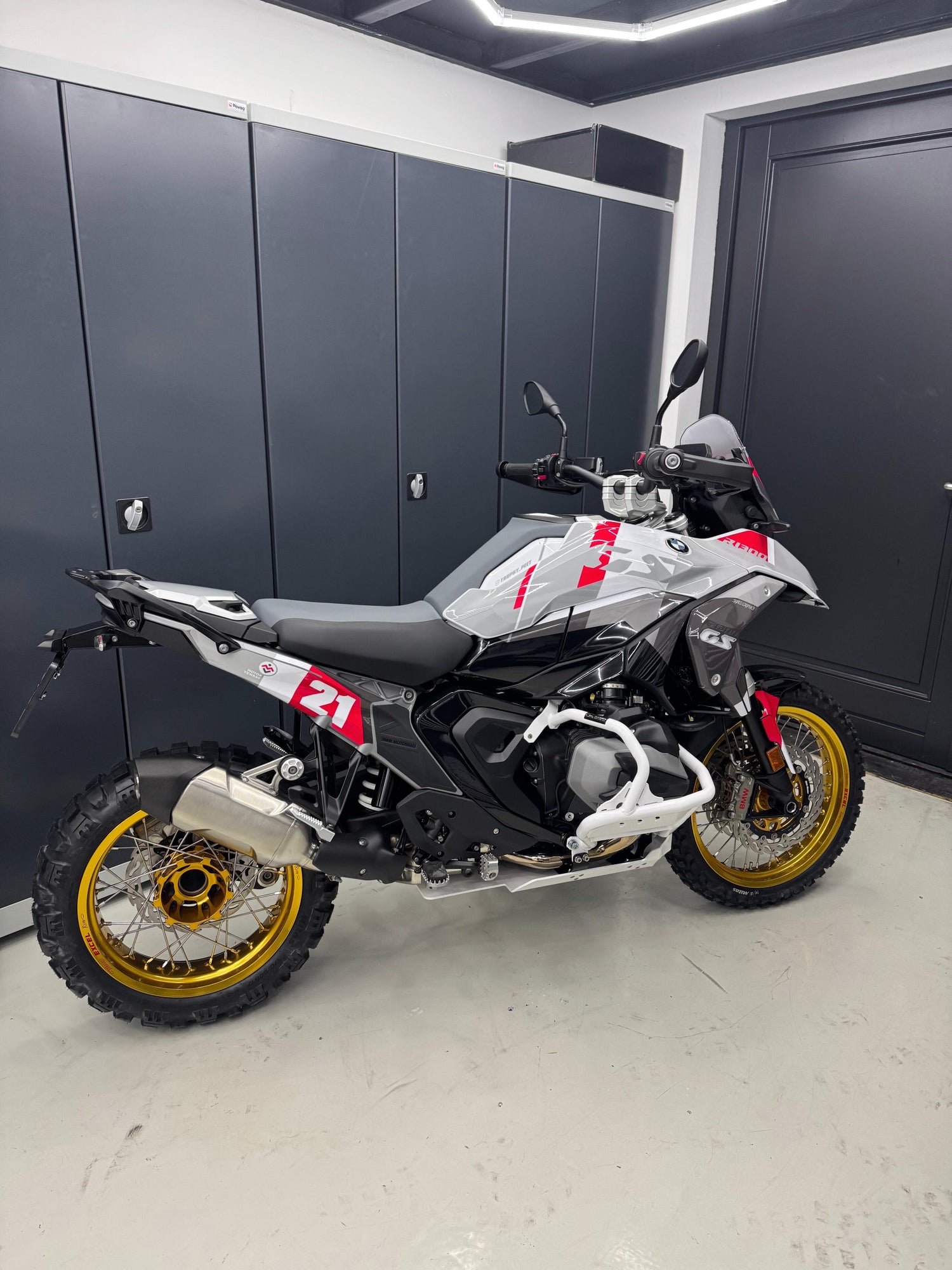 BMW R1300GS TROPHY PEET - EDITION 2025 – Shred Graphics