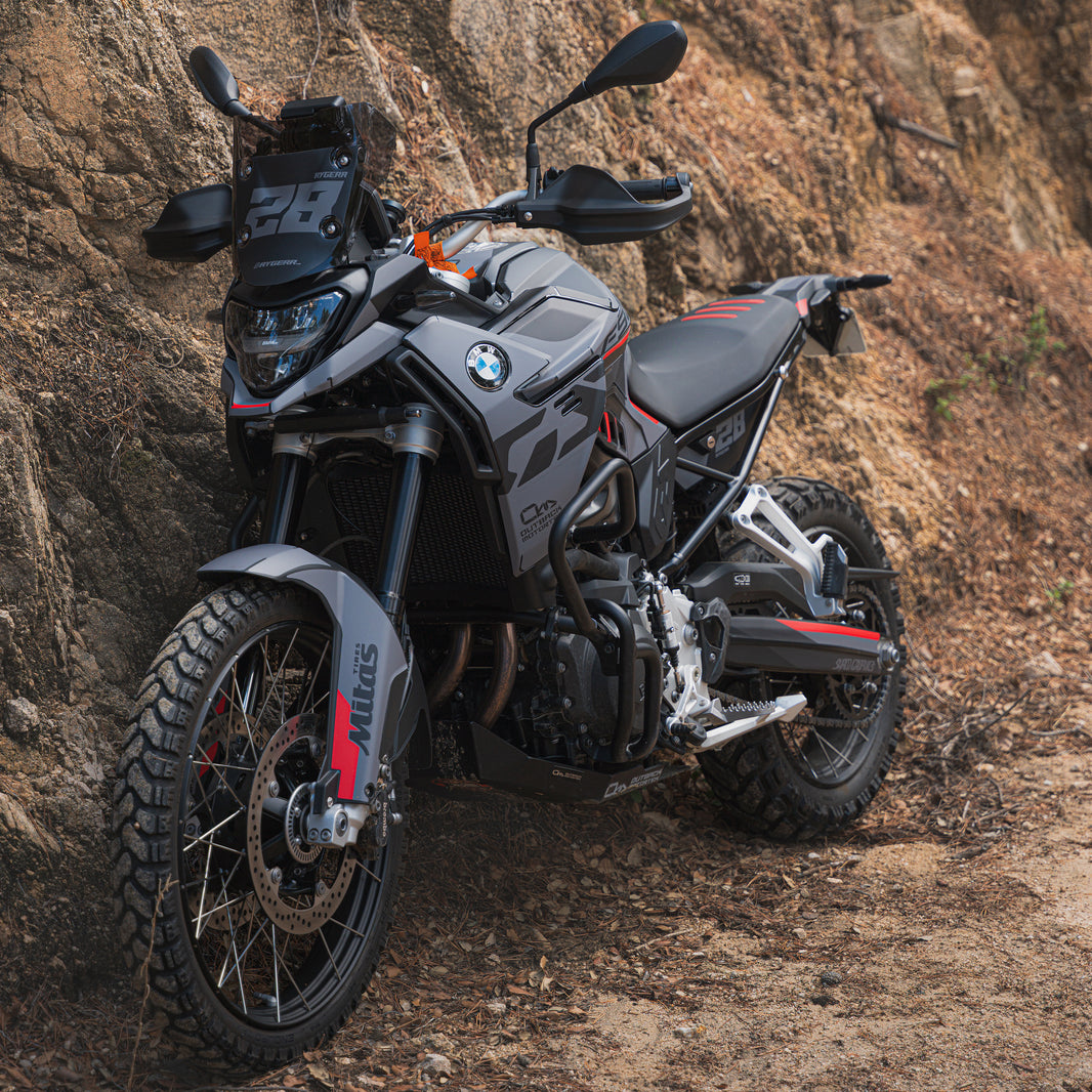 BMW F900GS SEMI CUSTOM – Shred Graphics